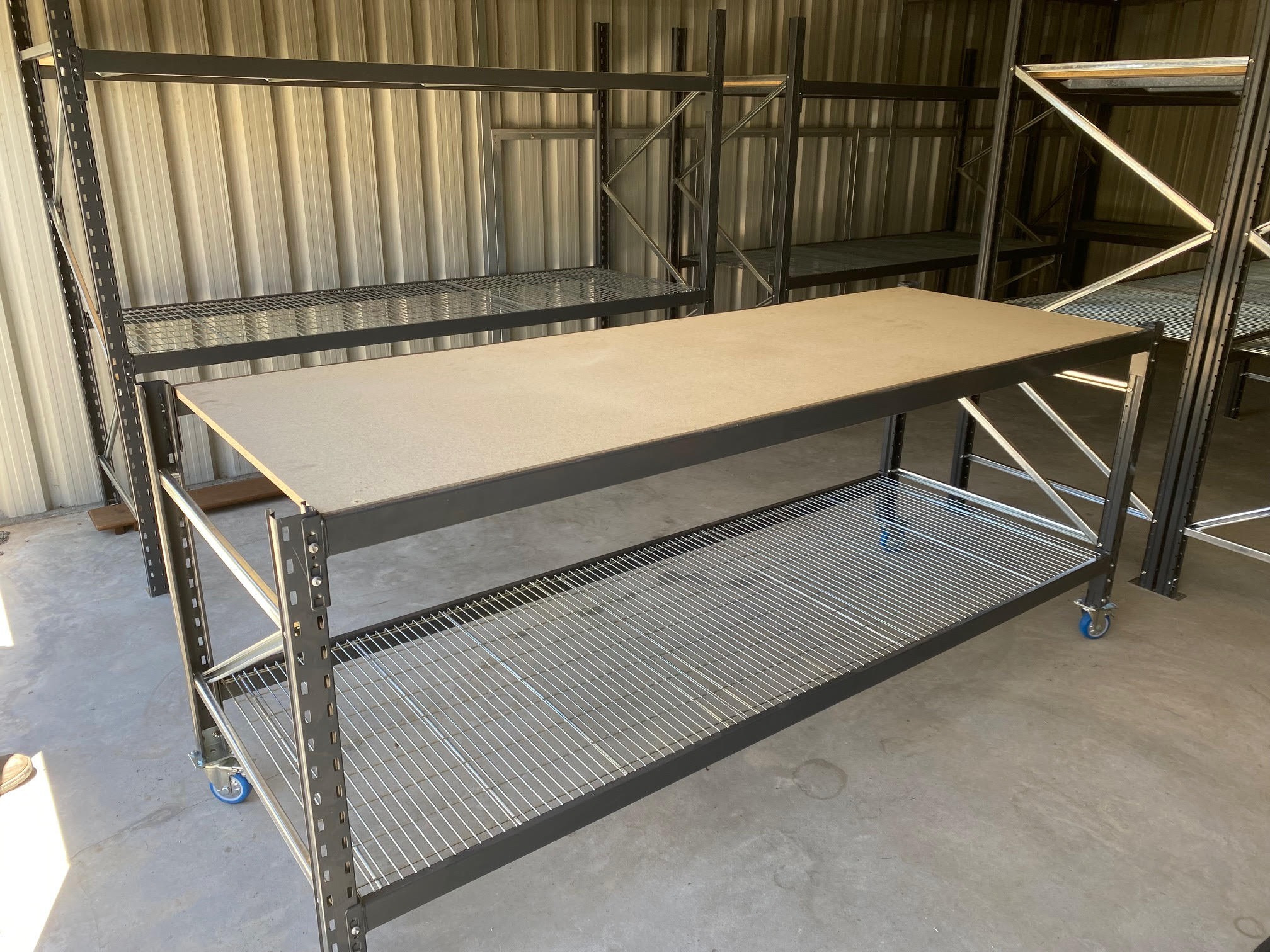 Work Benches • Pallet Racking Place